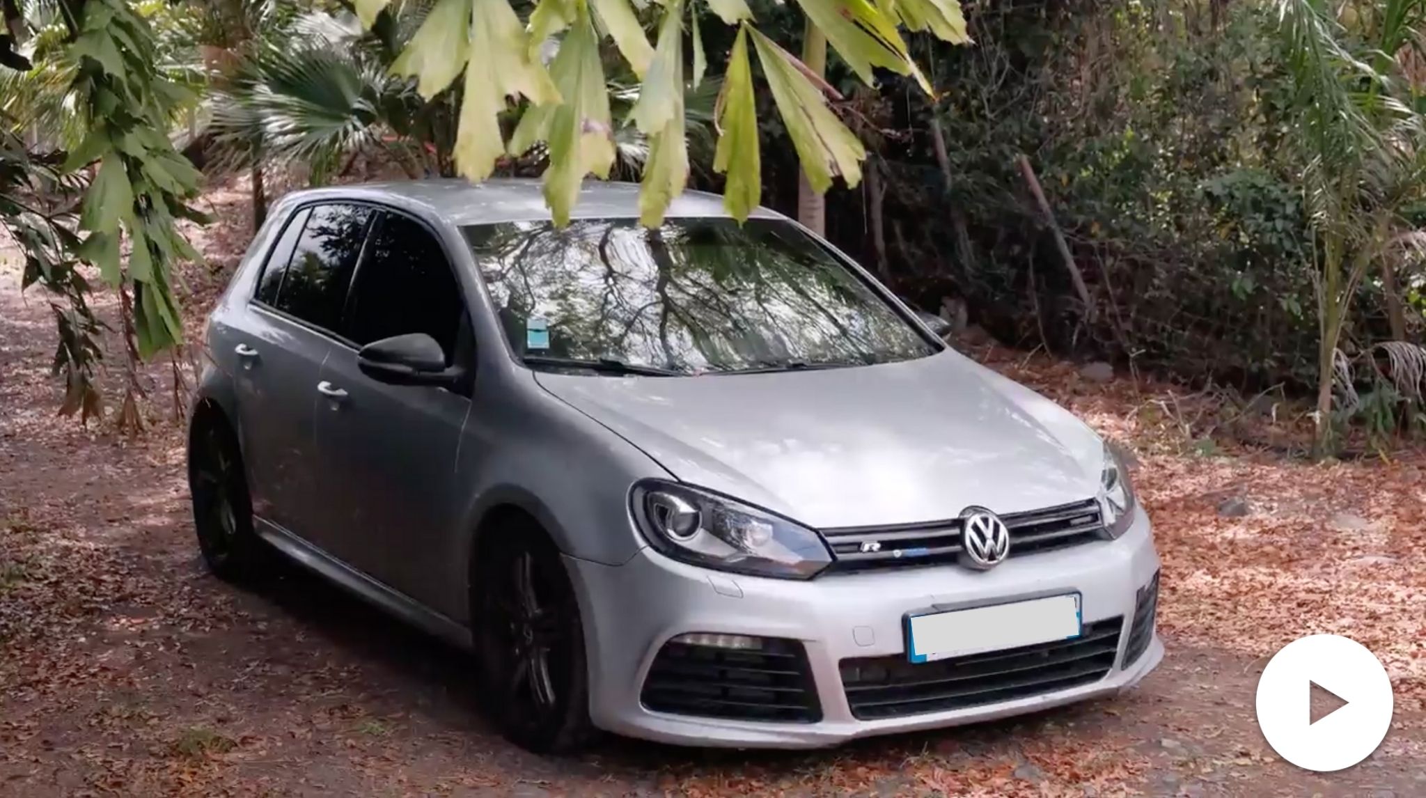 Golf 6 R, le compromis idéal entre sportivité et confort - Oovango