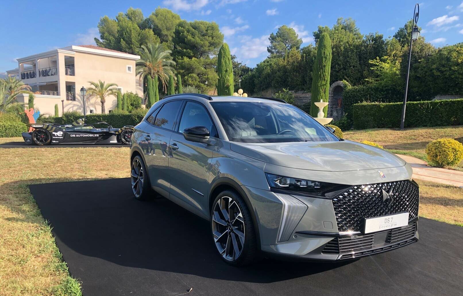 Nouvelle DS7 : prise en main prometteuse - Oovango