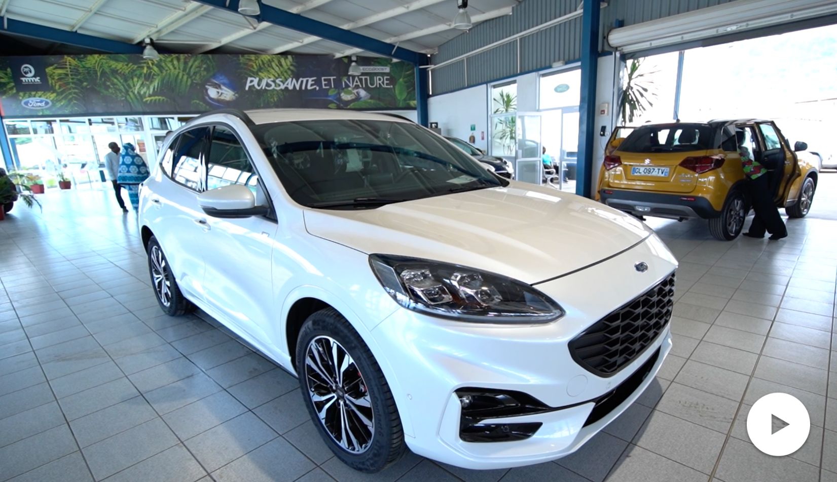 Ford Kuga stylisé – SUV customisé et look impactant - Oovango