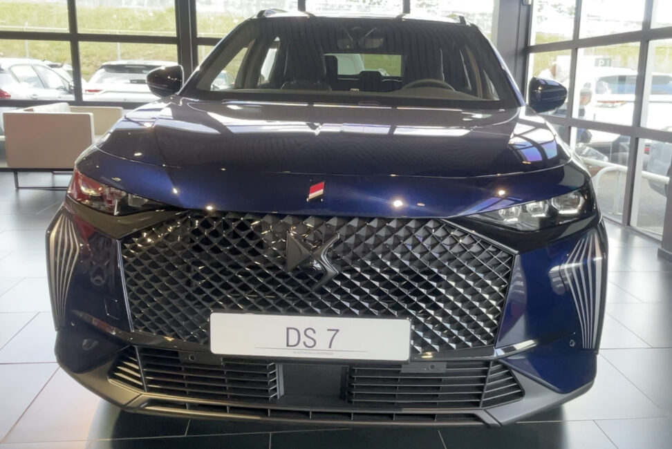 Nouvelle DS 7 : le SUV premium français se réinvente - Oovango