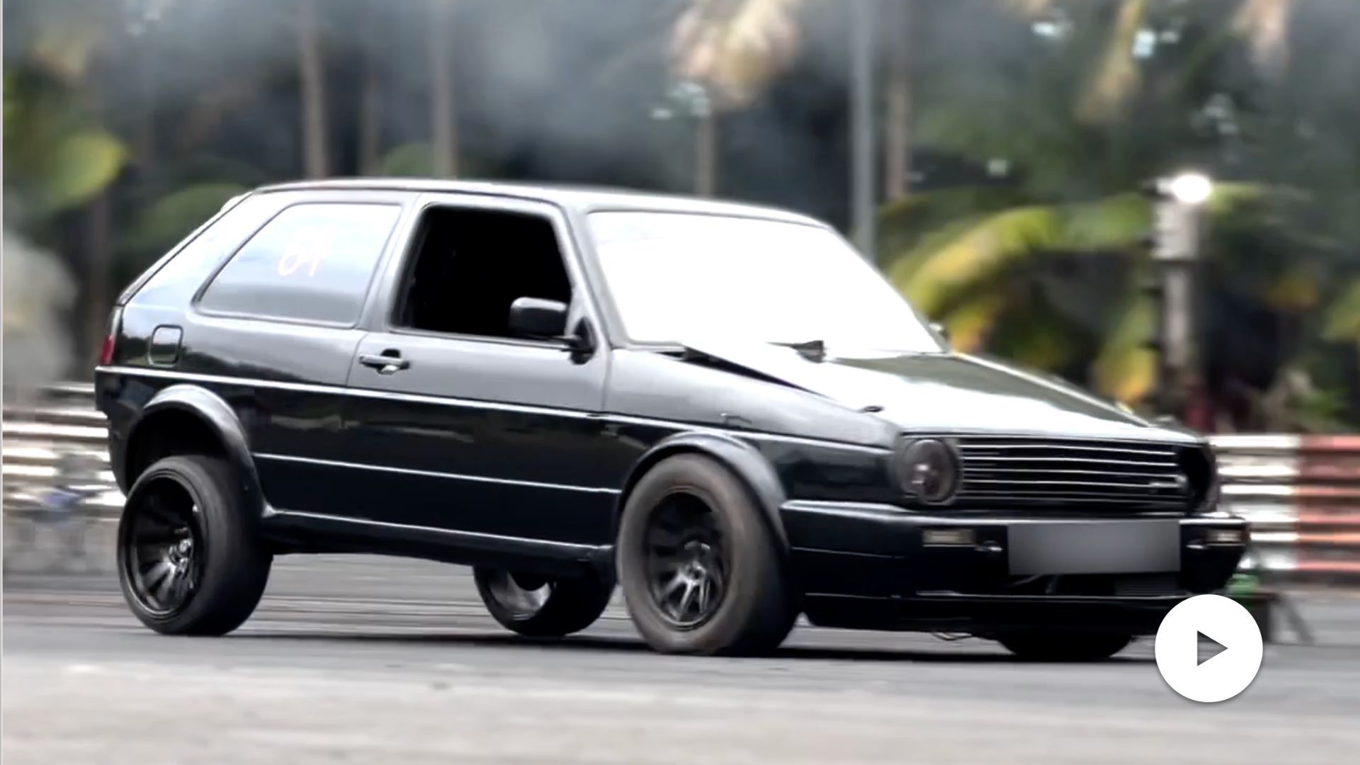 Golf 2 : le mythique bolide de Gary - Oovango