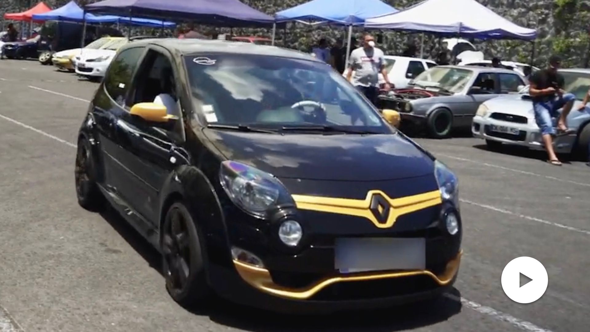 Renault Twingo RS édition Red Bull Racing - Oovango