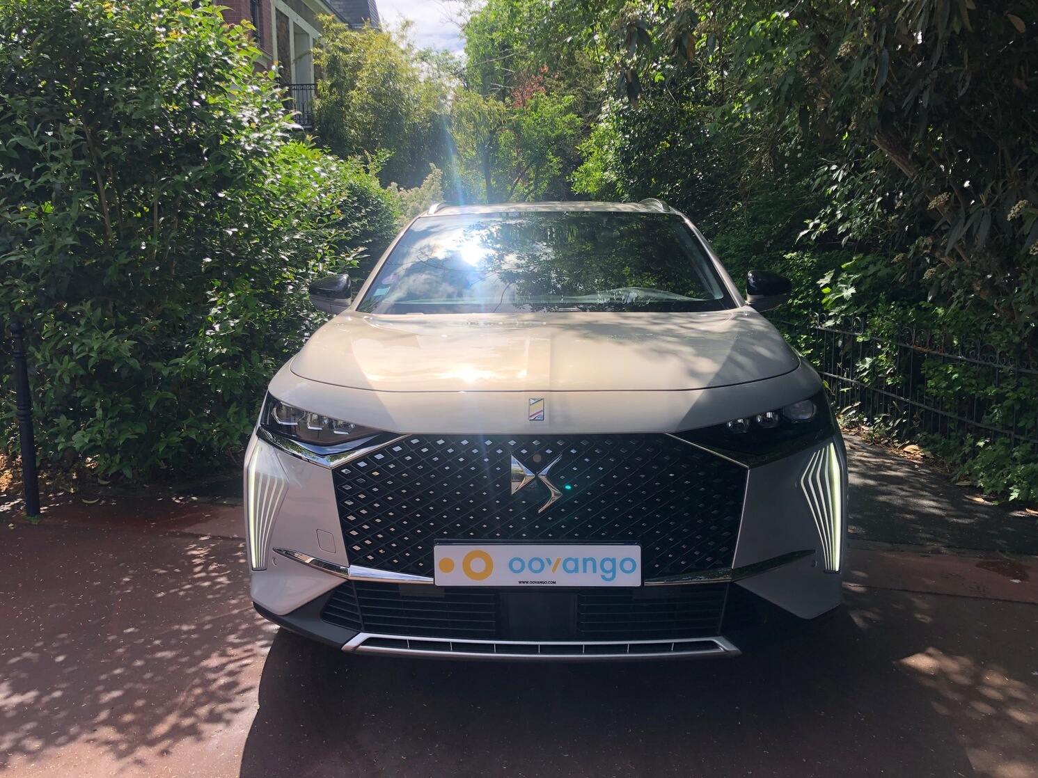 DS7 E-Tense 4x4 360 : raffinement et performances à la française - Oovango